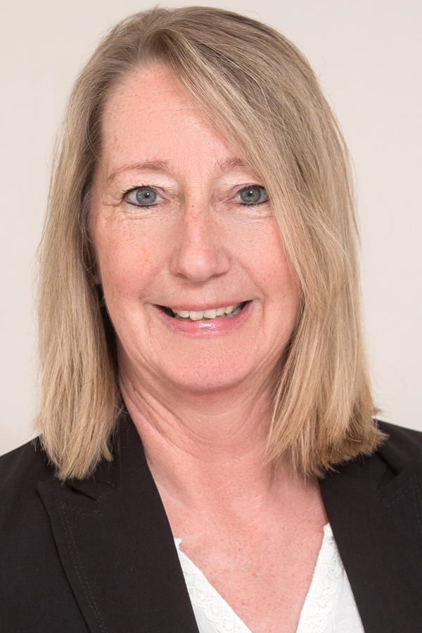 Caroline S. Roberts Team